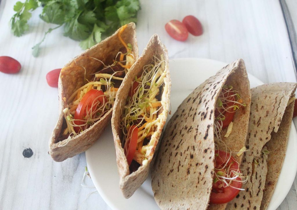 Sandwiches de frijoles rotos en receta de pita | Veggie Fest
